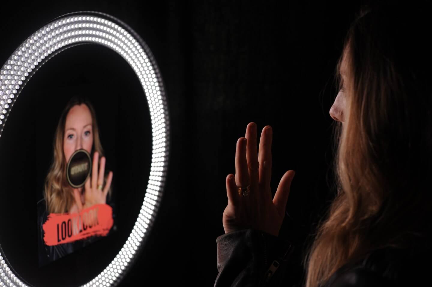 GIF Booth Hire London - Gif Photbooth London | Gif Photo Booth